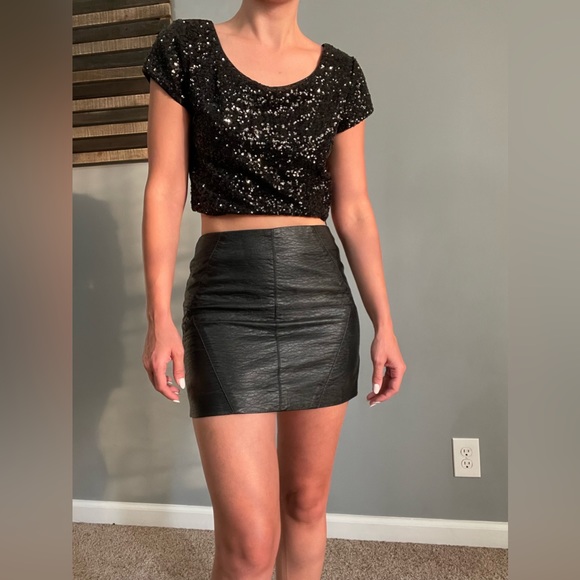 Express | Tops | Express Stunning Sequin Top | Poshmark